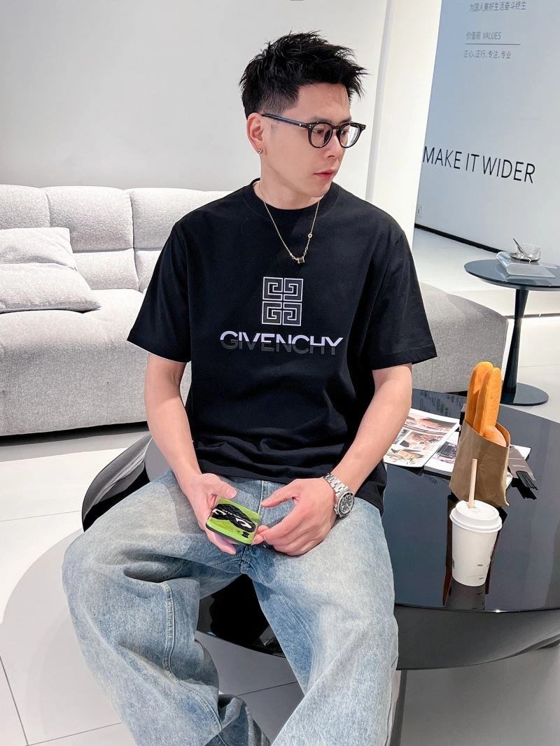 Precise copy Givenchy T-Shirts