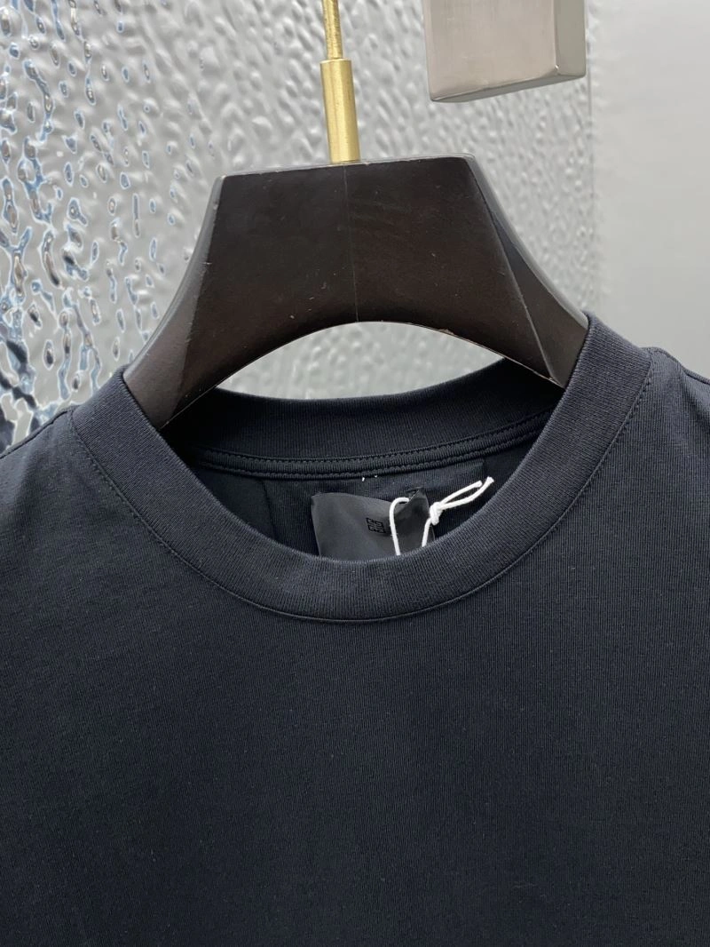 High fidelity Givenchy T-Shirts