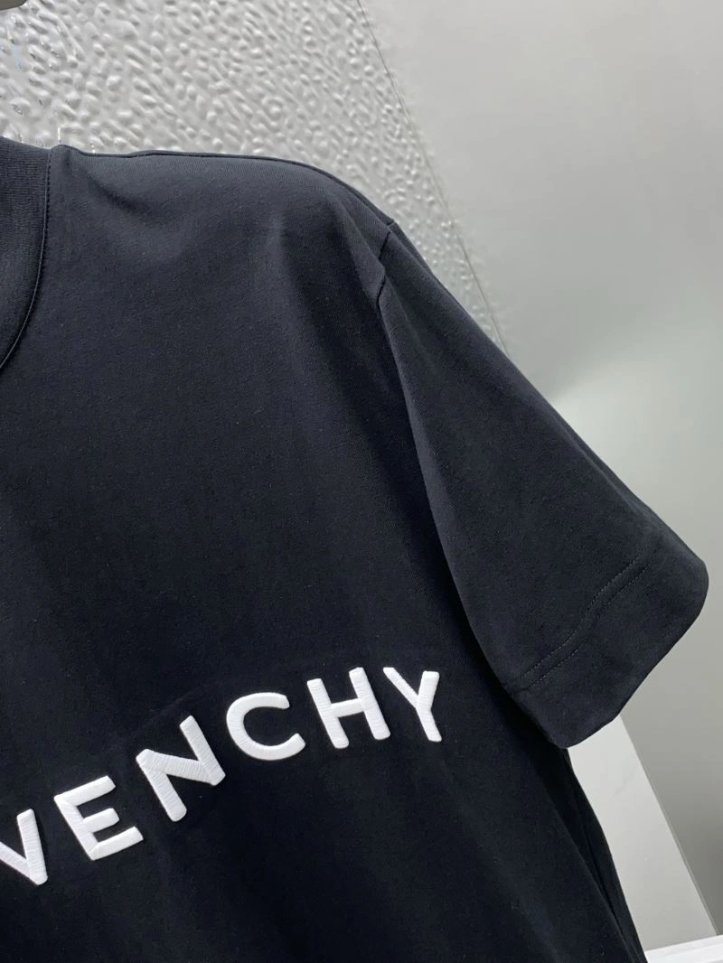 High fidelity Givenchy T-Shirts