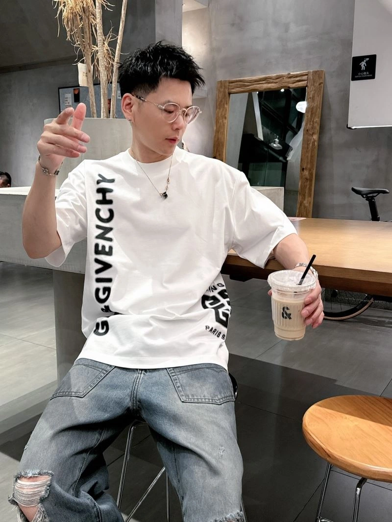 Precise copy Givenchy T-Shirts