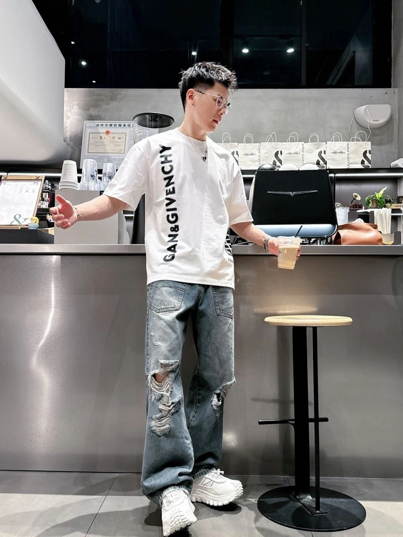 Precise copy Givenchy T-Shirts