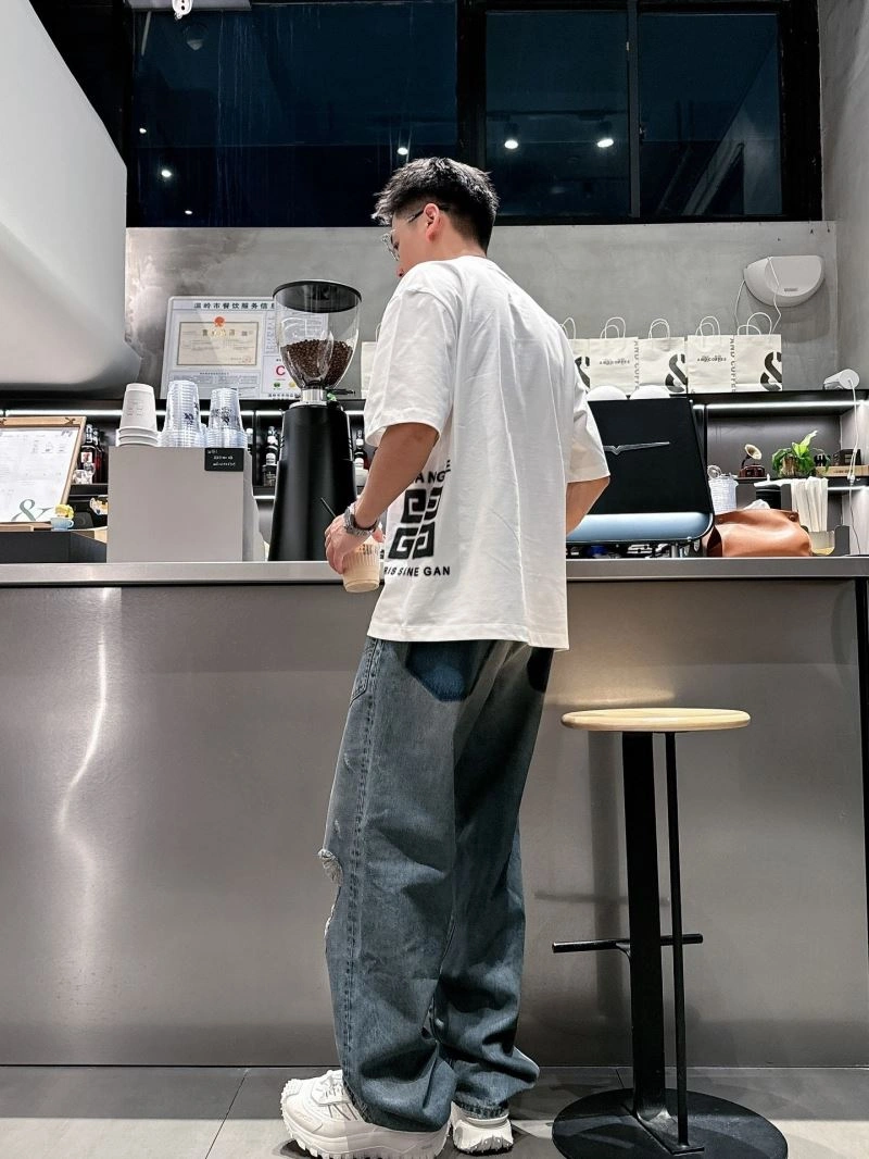 Precise copy Givenchy T-Shirts