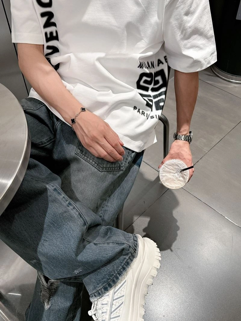 Precise copy Givenchy T-Shirts