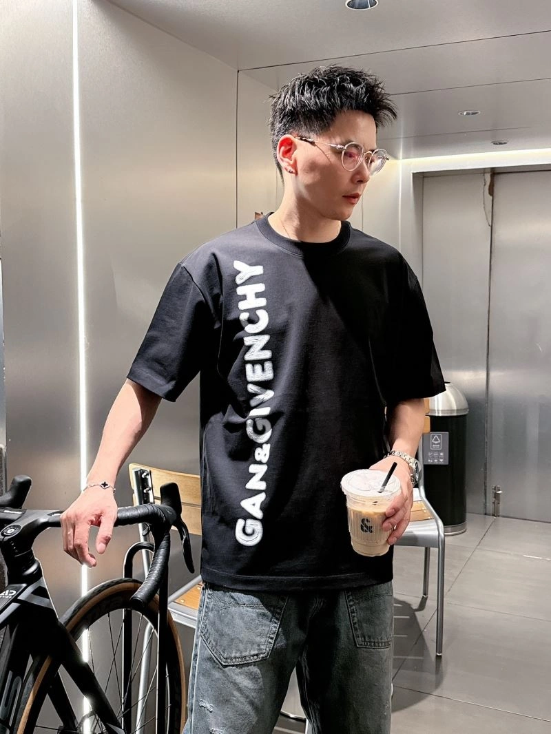Brand-authenticated Givenchy T-Shirts