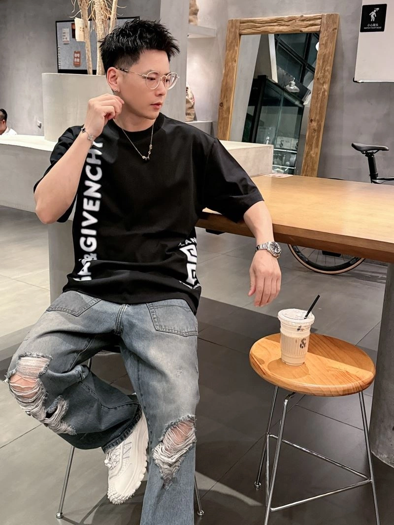 Brand-authenticated Givenchy T-Shirts
