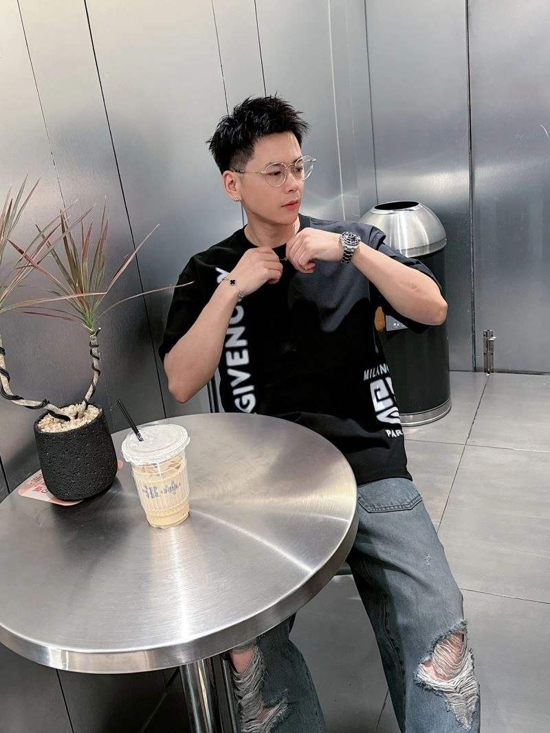 Brand-authenticated Givenchy T-Shirts