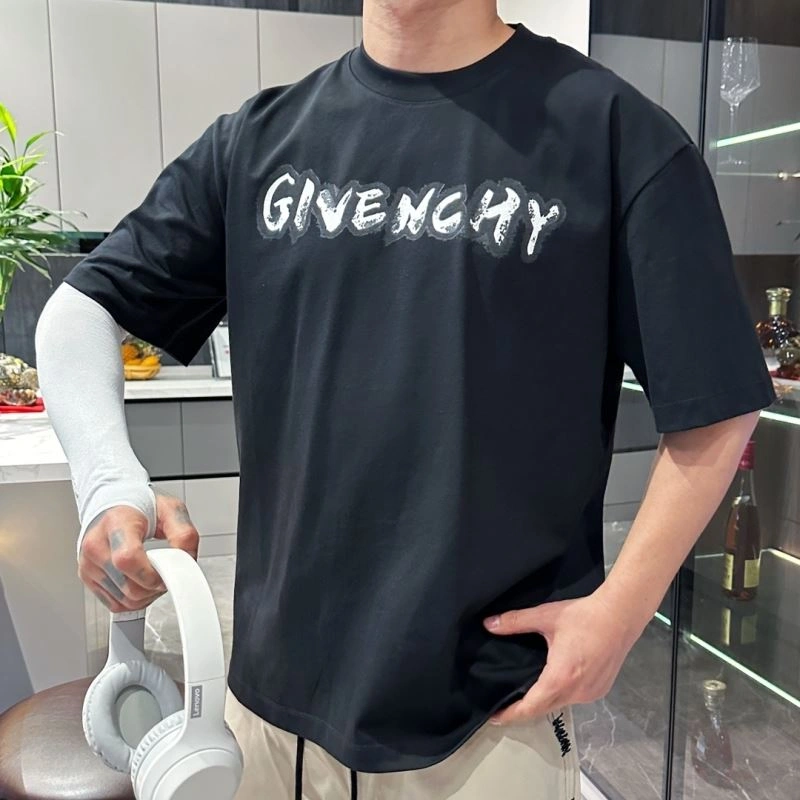Givenchy T-Shirts