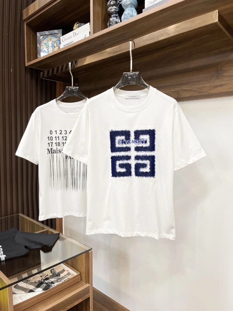 Legit Givenchy T-Shirts