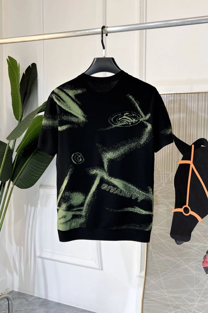 Top match Givenchy T-Shirts