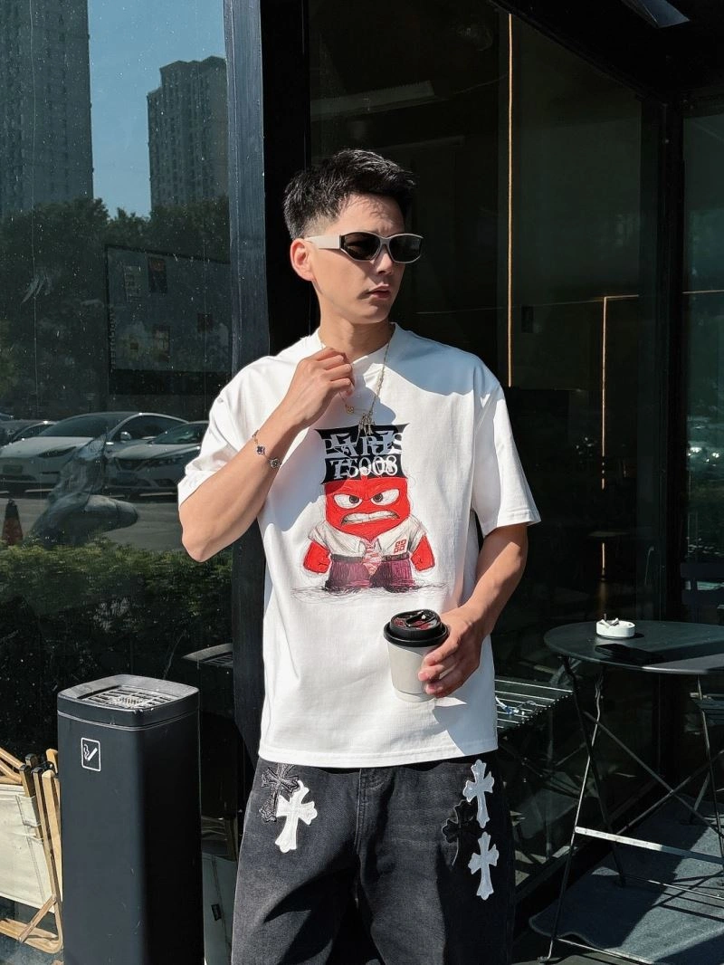 Bargain Givenchy T-Shirts