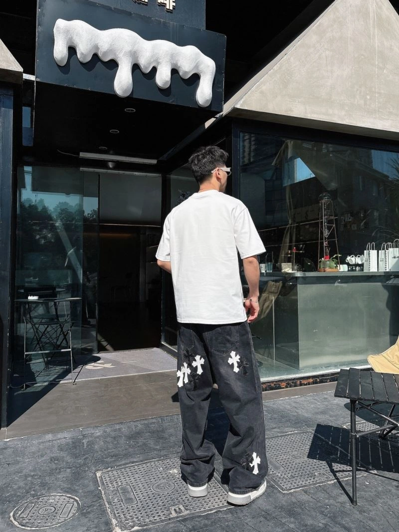 Bargain Givenchy T-Shirts