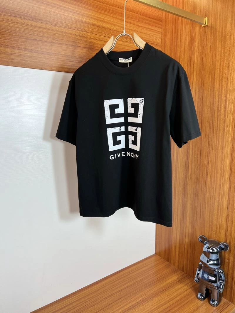Givenchy T-Shirts