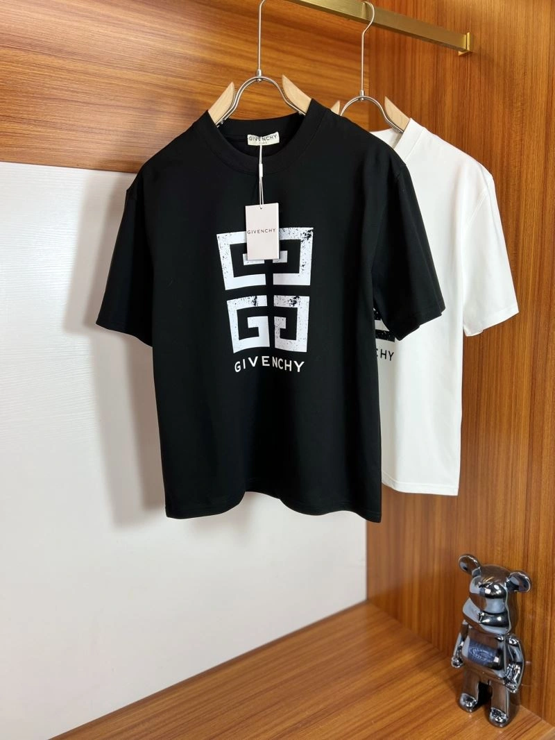 Inexpensive Givenchy T-Shirts