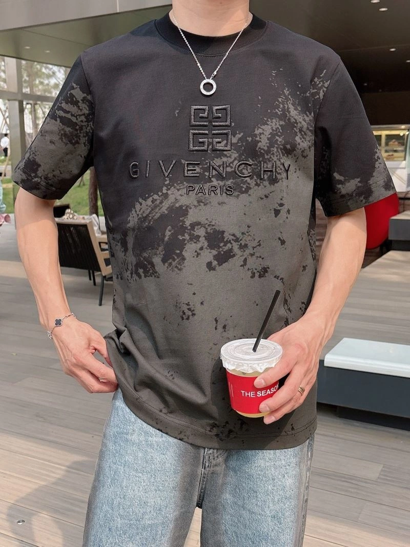 Top match Givenchy T-Shirts