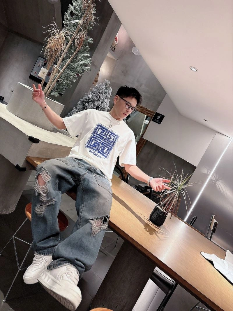 Perfect replica Givenchy T-Shirts
