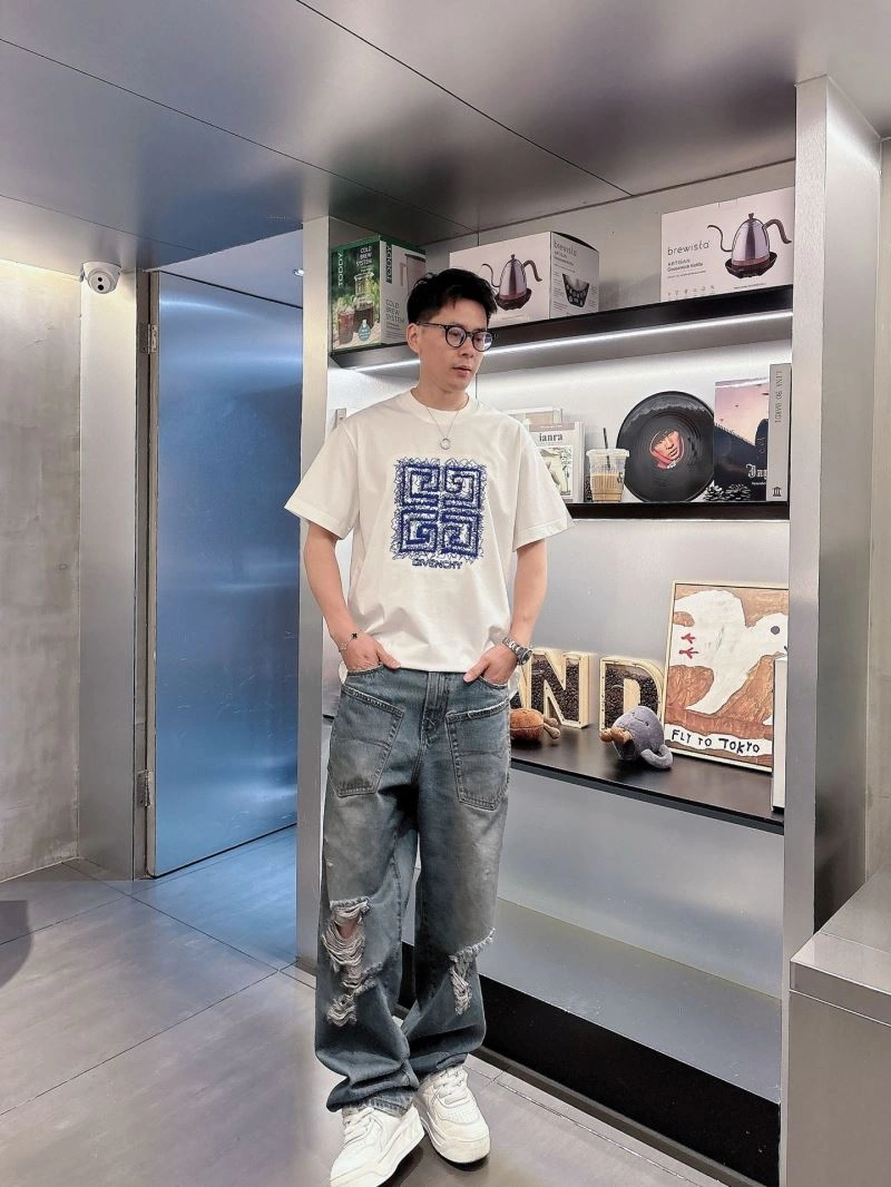 Perfect replica Givenchy T-Shirts