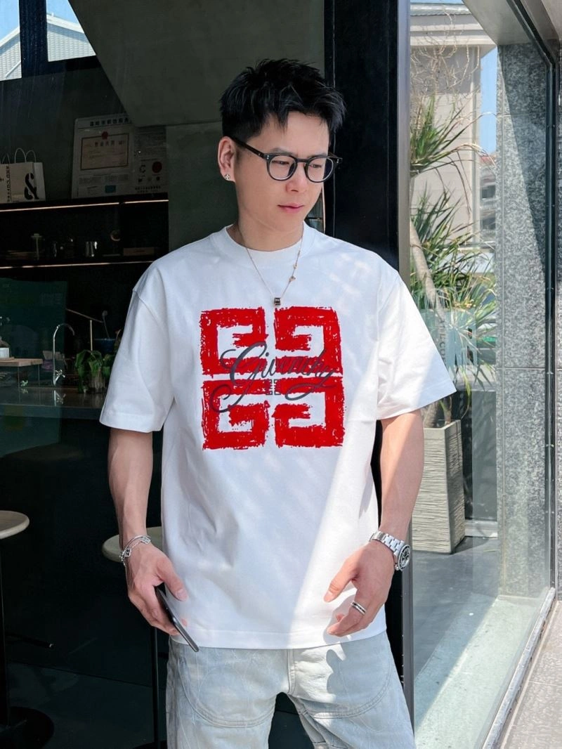 Givenchy T-Shirts