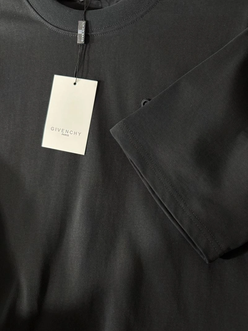 Reasonably priced Givenchy T-Shirts