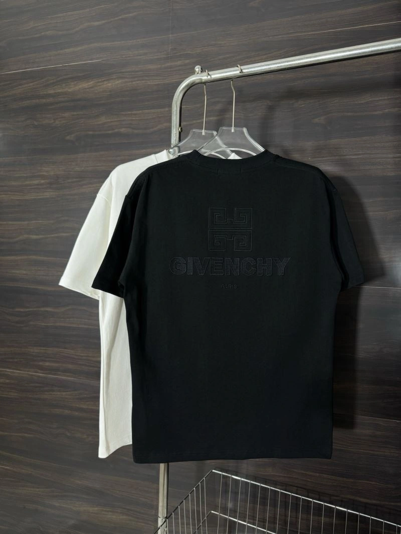 Discounted Givenchy T-Shirts