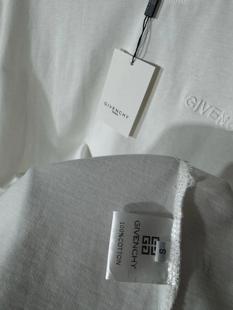 Discounted Givenchy T-Shirts