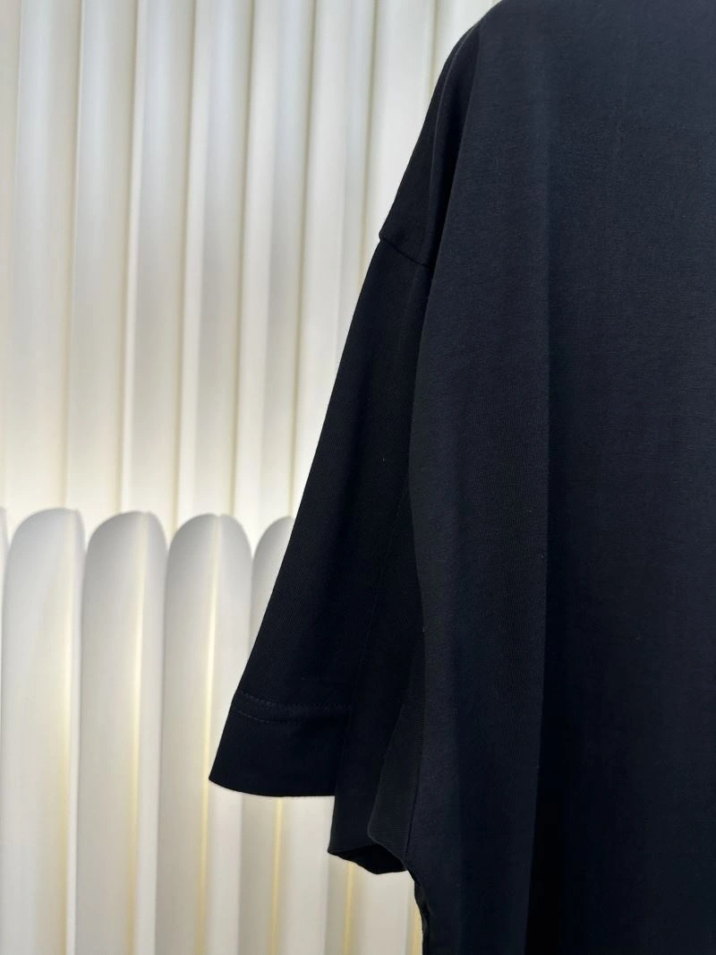 Reasonably priced Givenchy T-Shirts