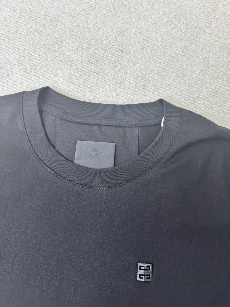 Reasonably priced Givenchy T-Shirts