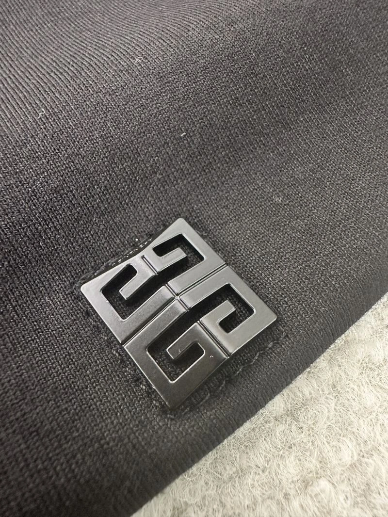 Reasonably priced Givenchy T-Shirts