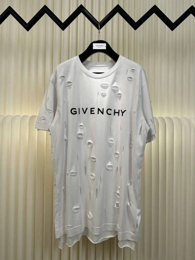 Givenchy T-Shirts