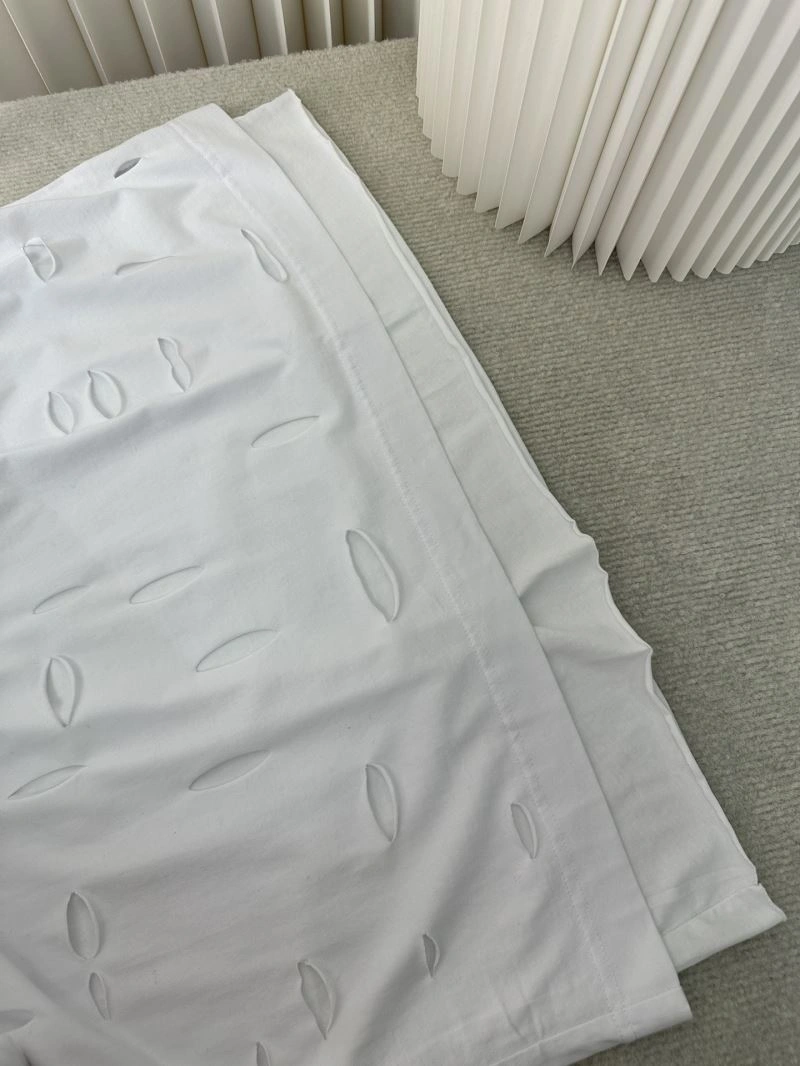 Reasonably priced Givenchy T-Shirts