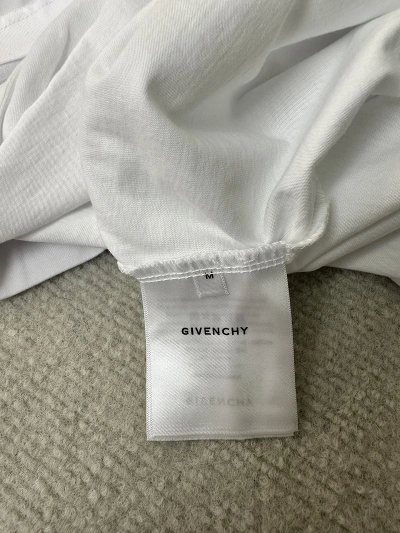 Reasonably priced Givenchy T-Shirts