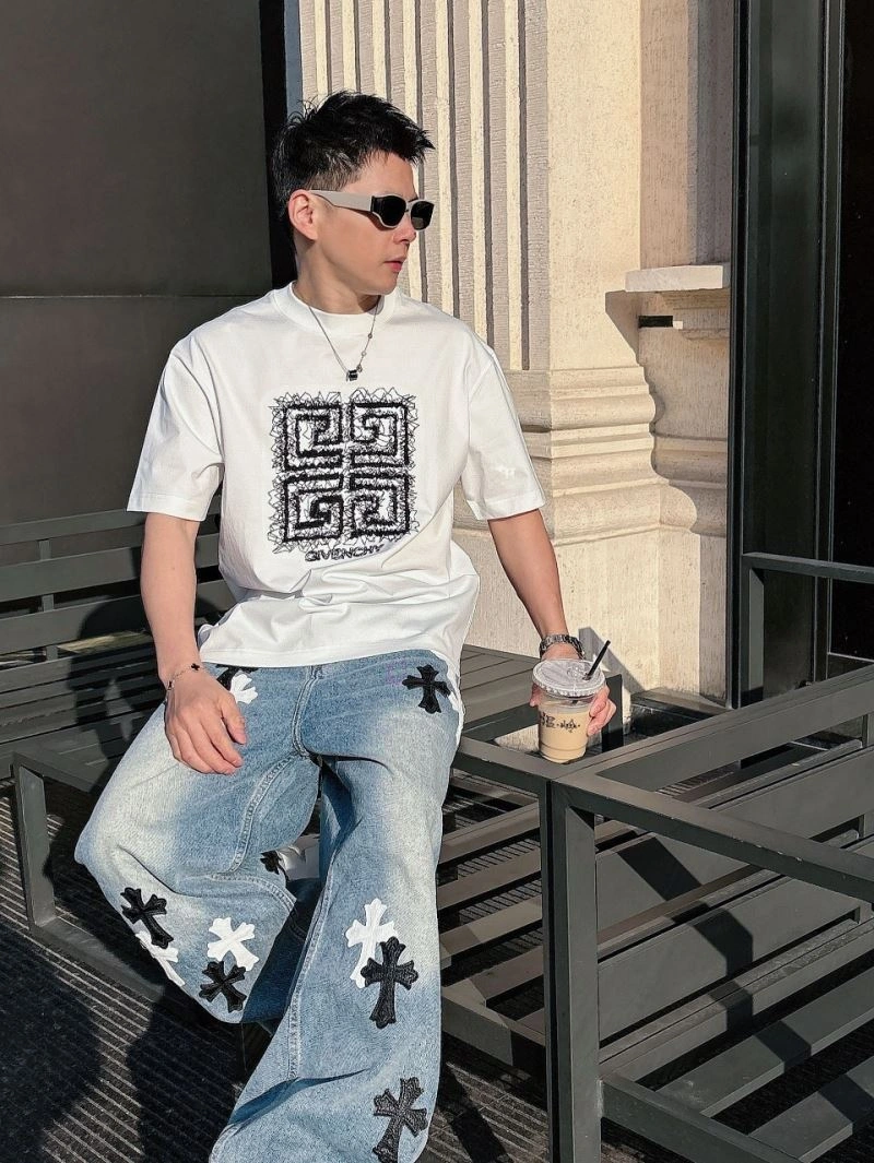Givenchy T-Shirts