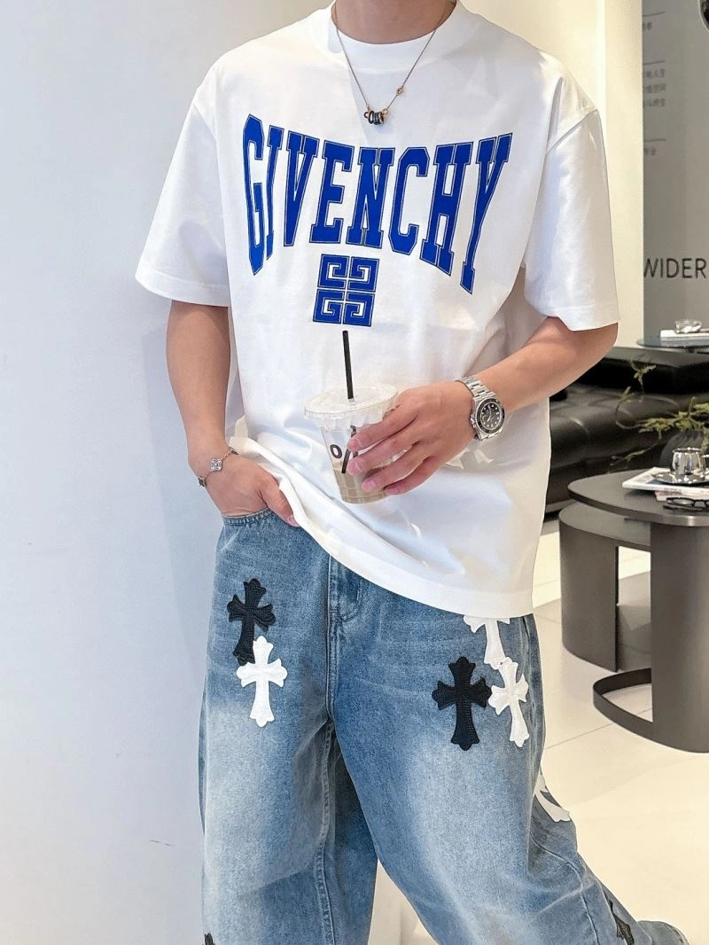 Economical Givenchy T-Shirts