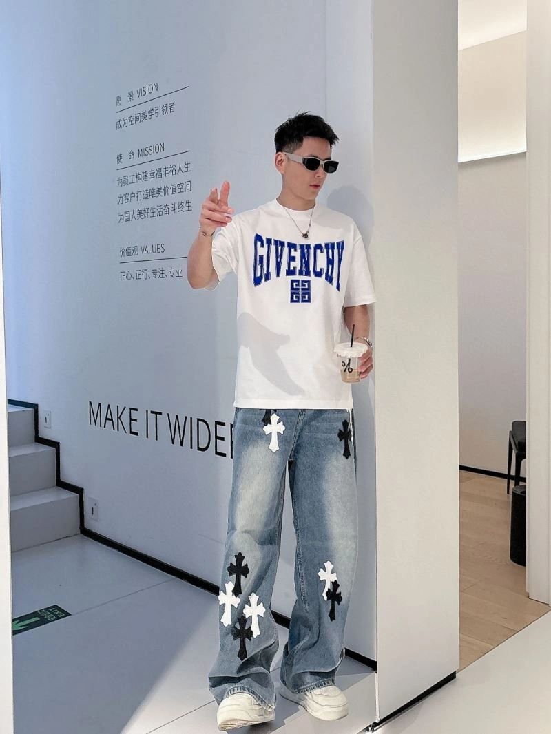 Economical Givenchy T-Shirts