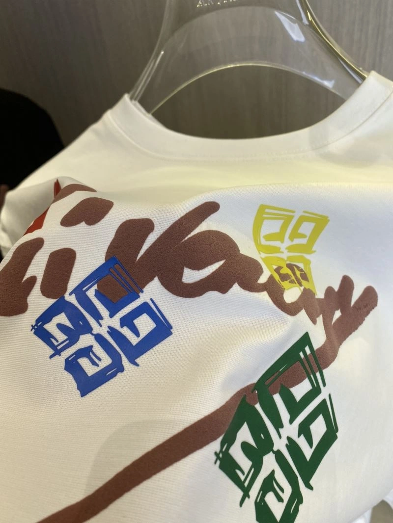 Low-cost Givenchy T-Shirts