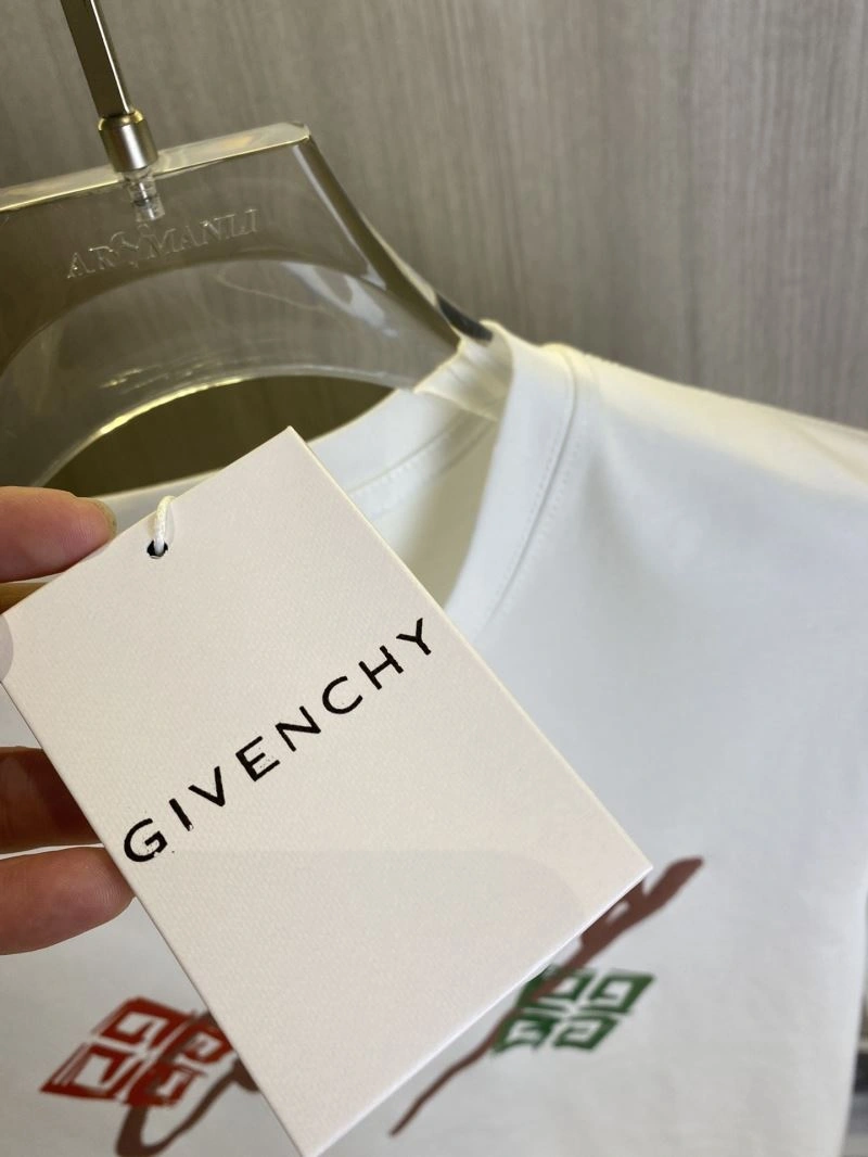 Low-cost Givenchy T-Shirts
