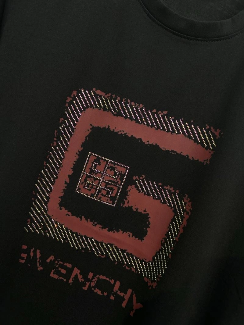 Indistinguishable Givenchy T-Shirts