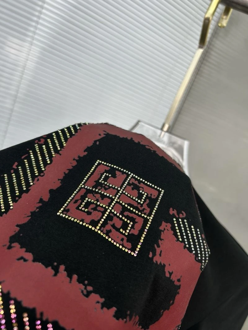 Indistinguishable Givenchy T-Shirts