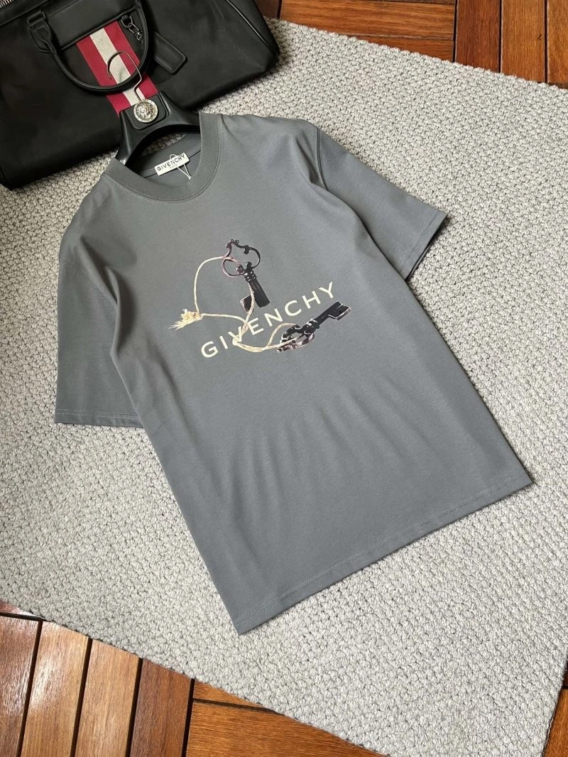 Givenchy T-Shirts