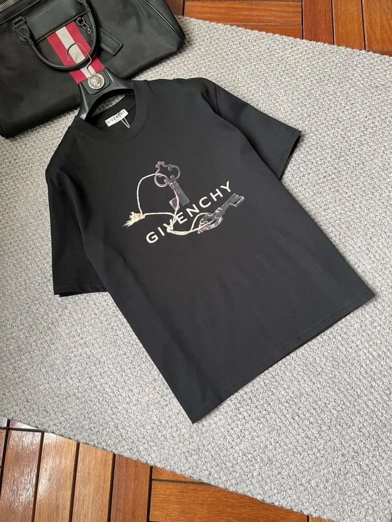 Precise copy Givenchy T-Shirts