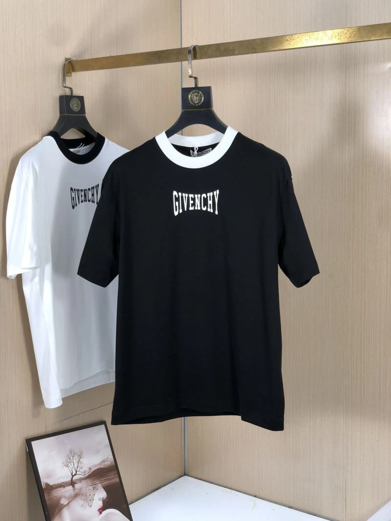 Givenchy T-Shirts