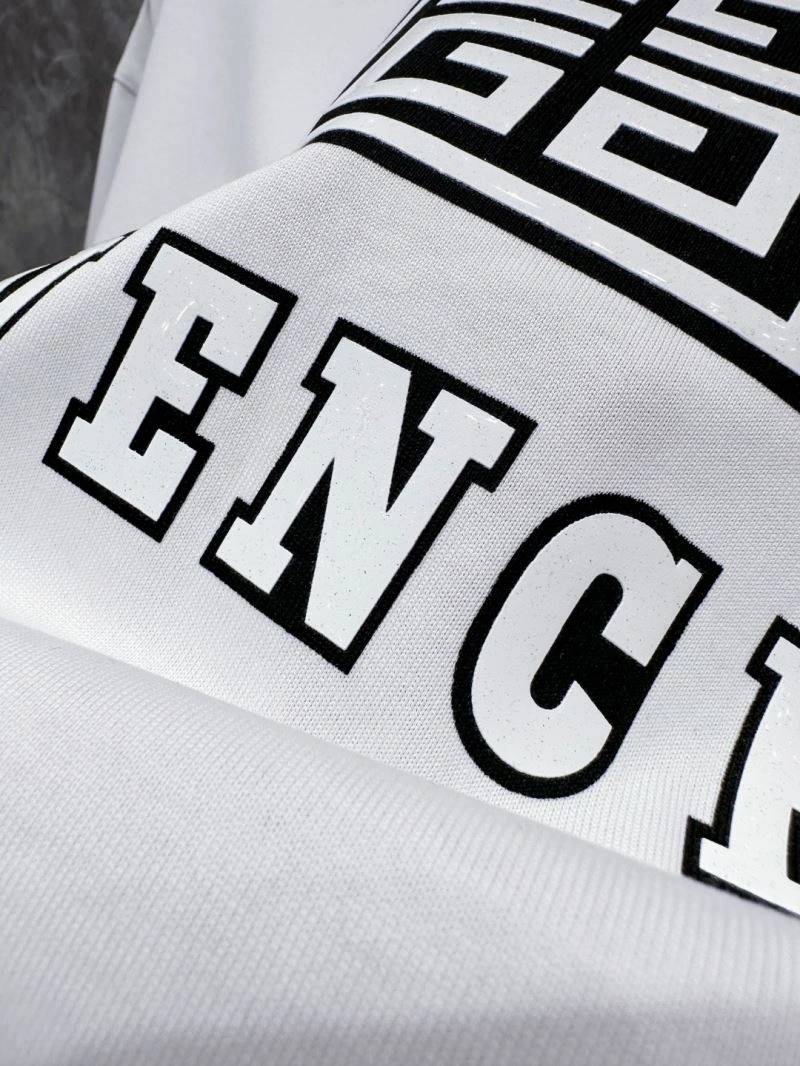 1:1 copy Givenchy T-Shirts