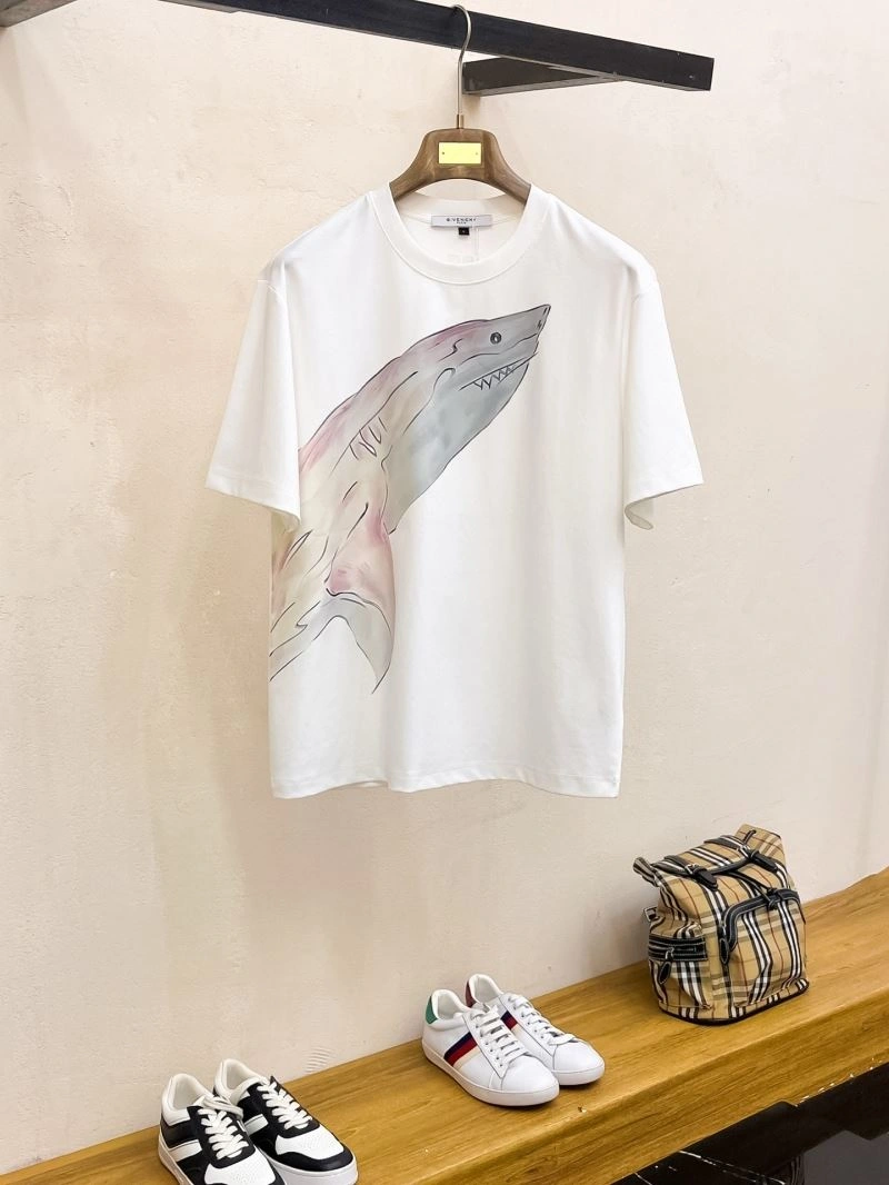 Givenchy T-Shirts