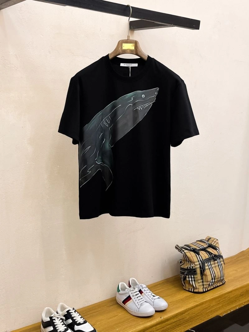 Givenchy T-Shirts