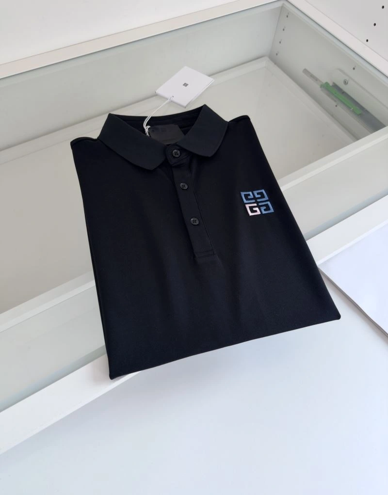 Bargain Givenchy T-Shirts