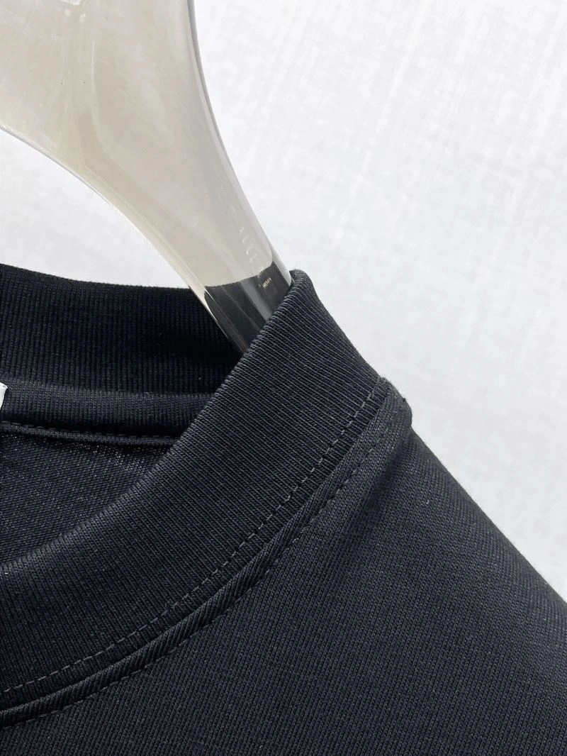 Accurate model Givenchy T-Shirts