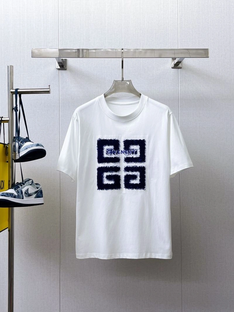 Givenchy T-Shirts