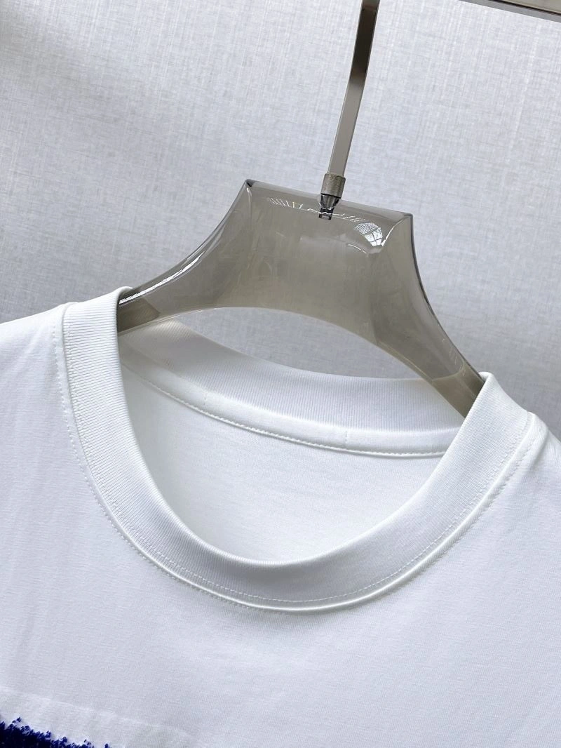 Indistinguishable Givenchy T-Shirts