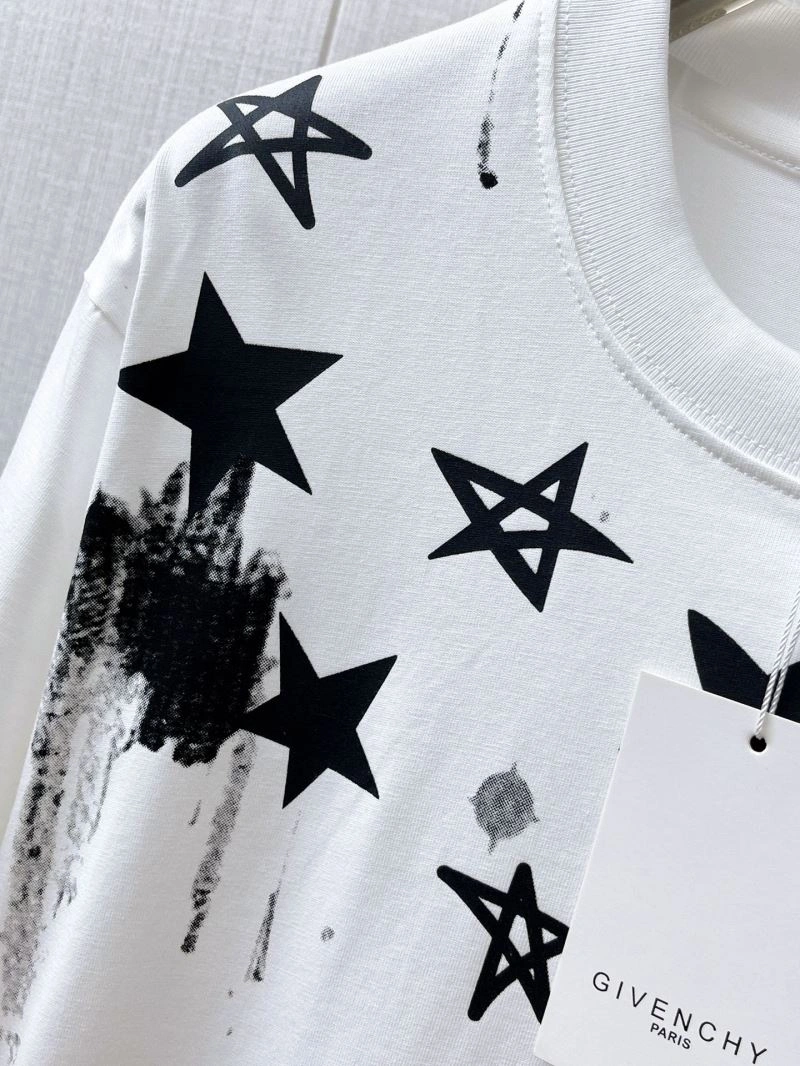 Inexpensive Givenchy T-Shirts