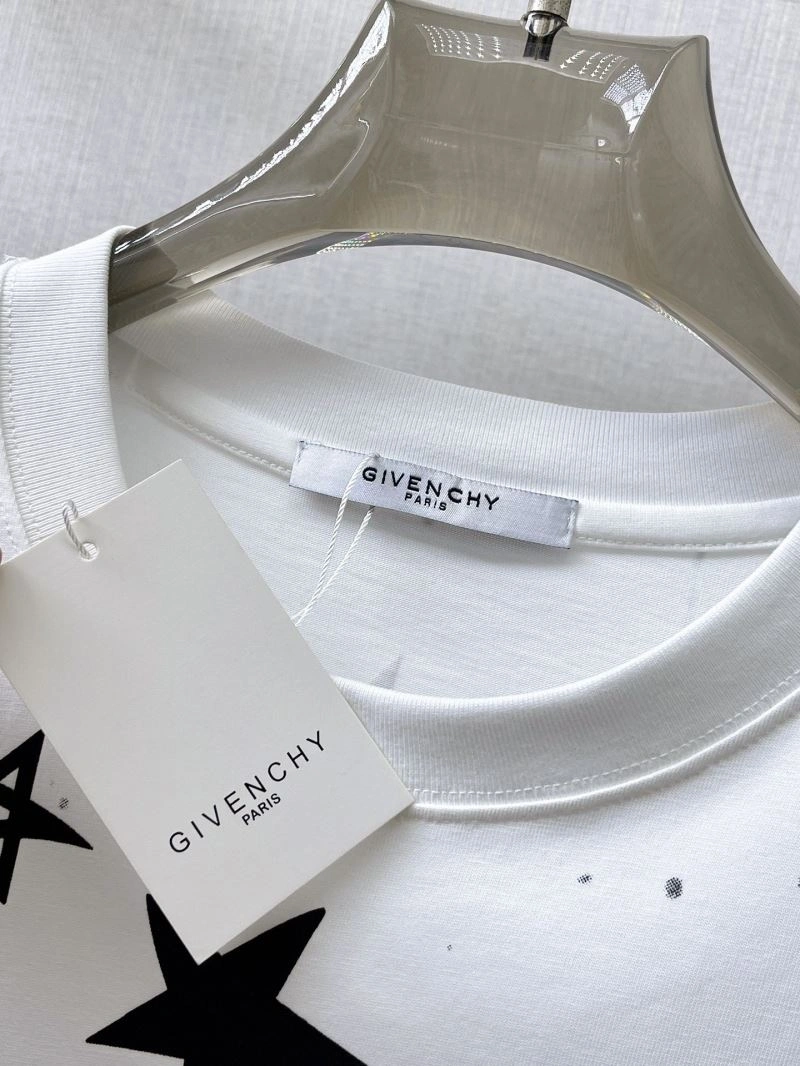 Inexpensive Givenchy T-Shirts