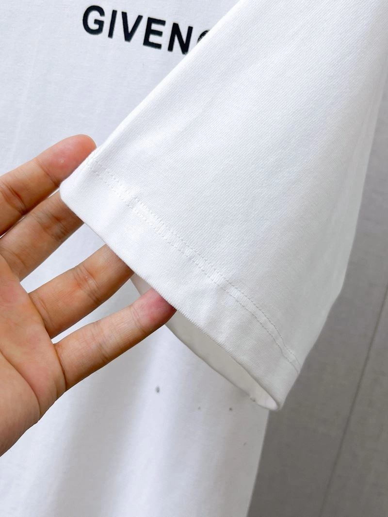 Inexpensive Givenchy T-Shirts